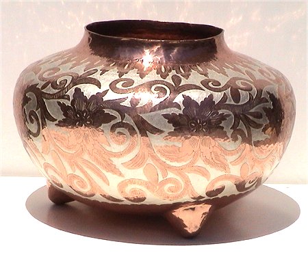 Folk Art Round Inlay Silver Copper Vase